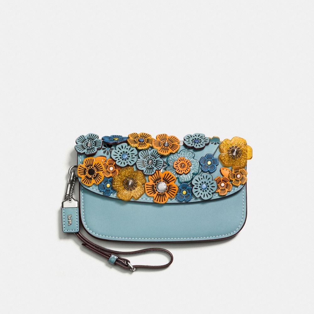 Clutch With Glitter Tea Rose | COACH®