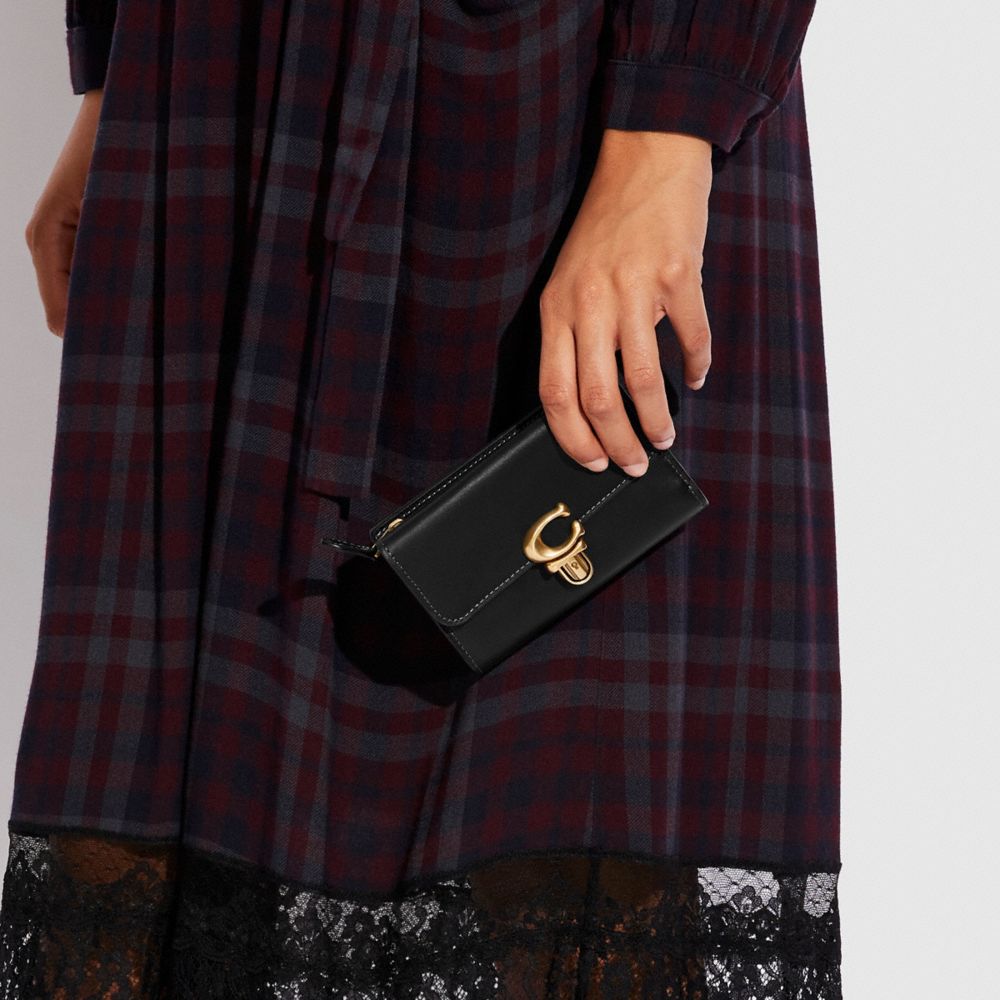 Studio Medium Wallet | COACH®