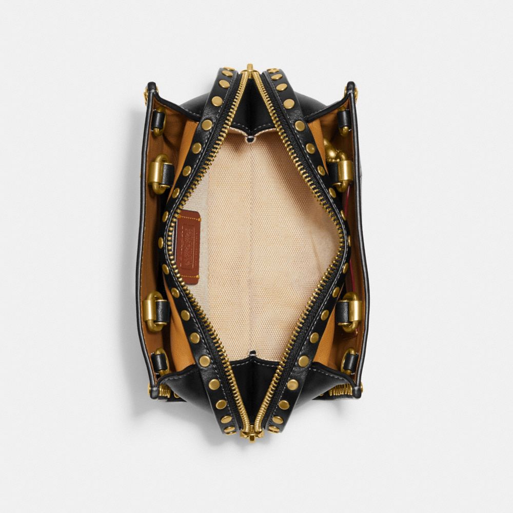 Rogue 17 With Rivets | COACH®