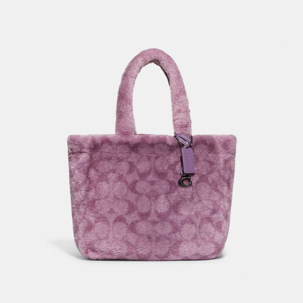 COACH® | Tote 28 In Signature Shearling