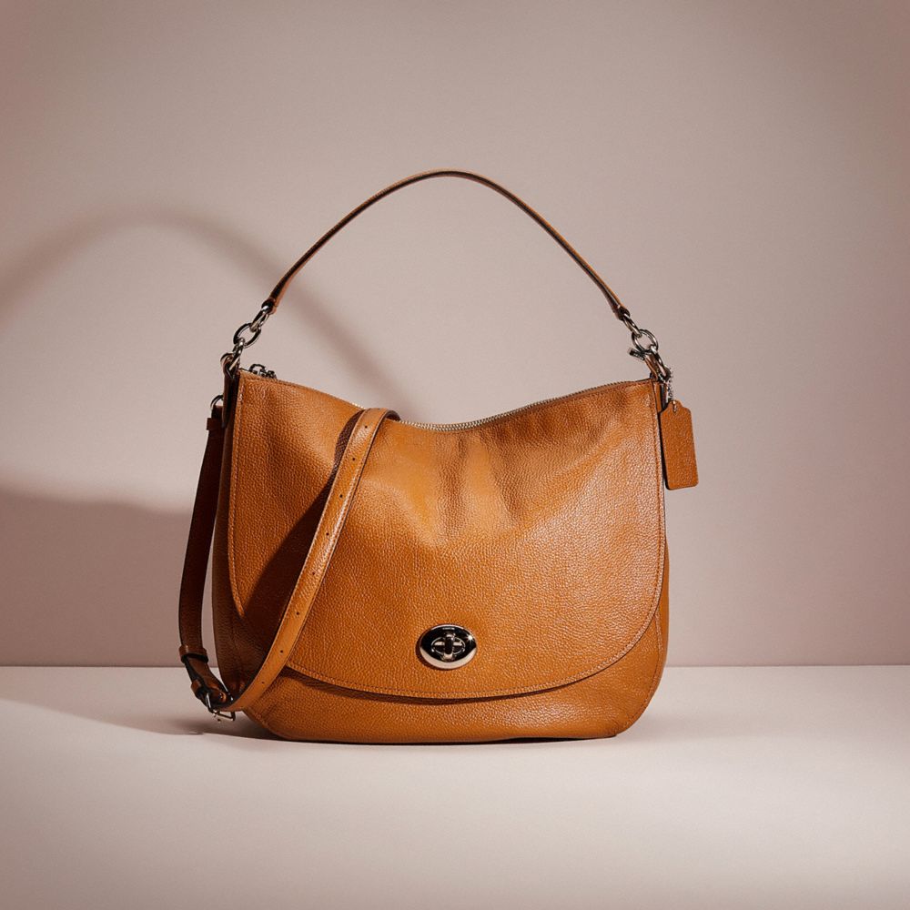 Restored Turnlock Hobo | COACH®